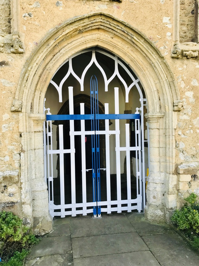 Front gate closed - St Leonard's Church Southminster